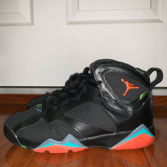Jordan | Shoes | Marvin The Martian Jordan 7s | Poshmark